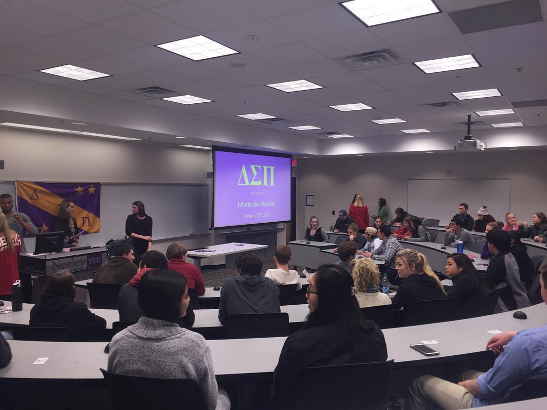TCU business fraternity focuses on connections | TCU 360