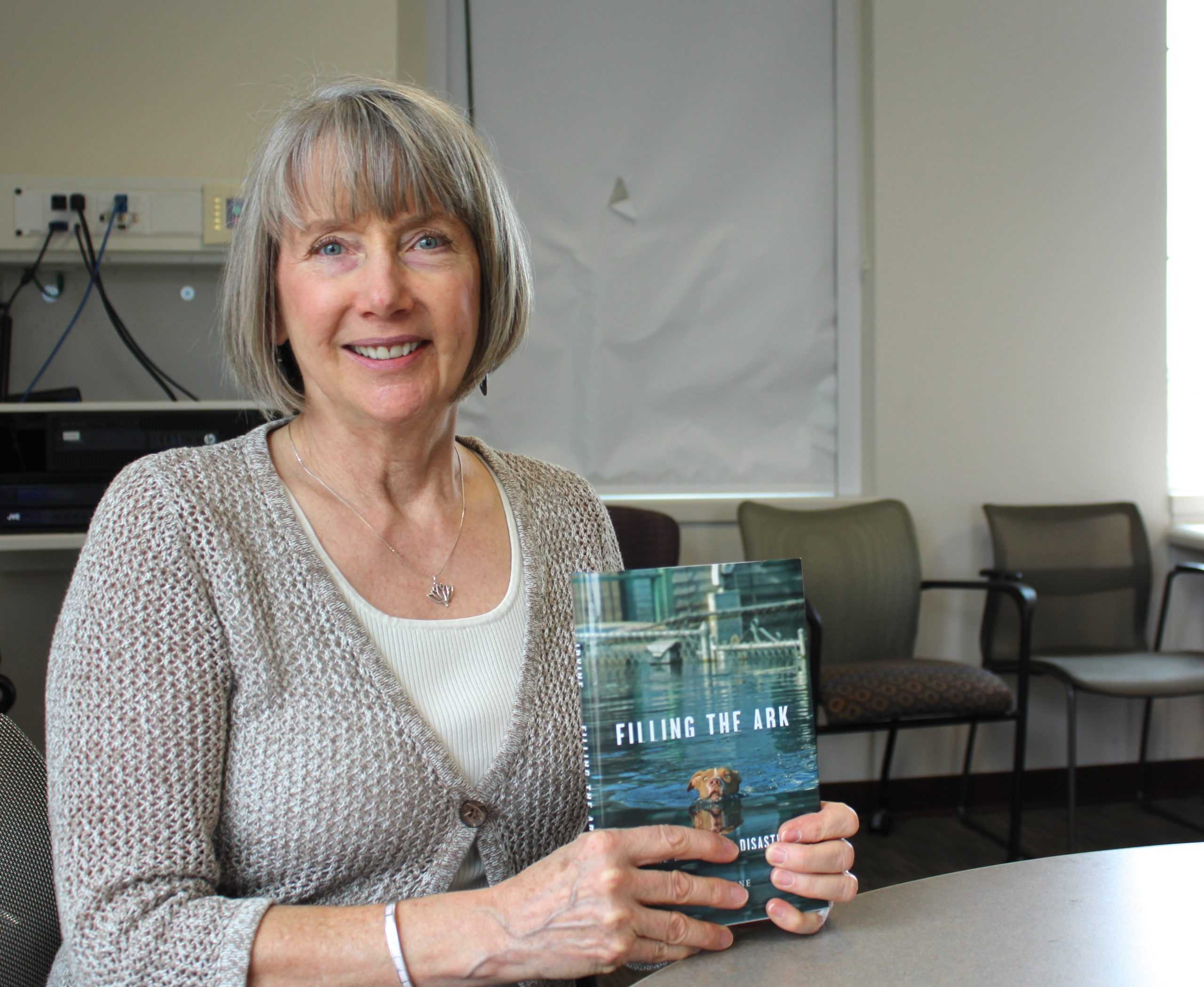 Professor speaks to TCU students on animals and disasters | TCU 360