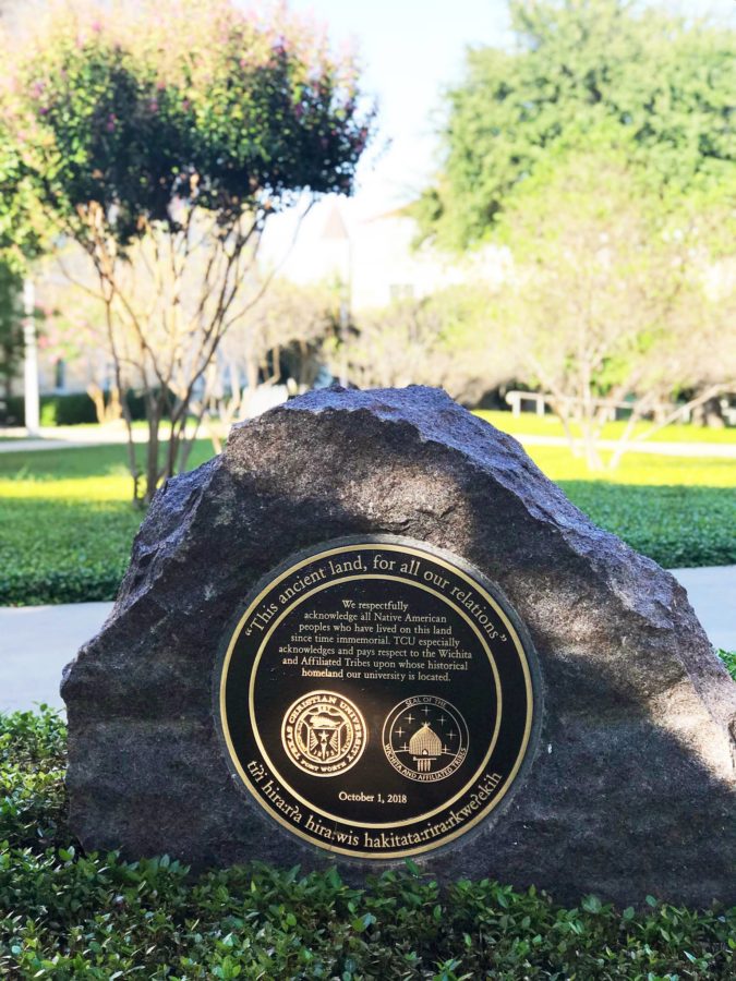 New monument recognizes Native American and indigenous peoples | TCU 360