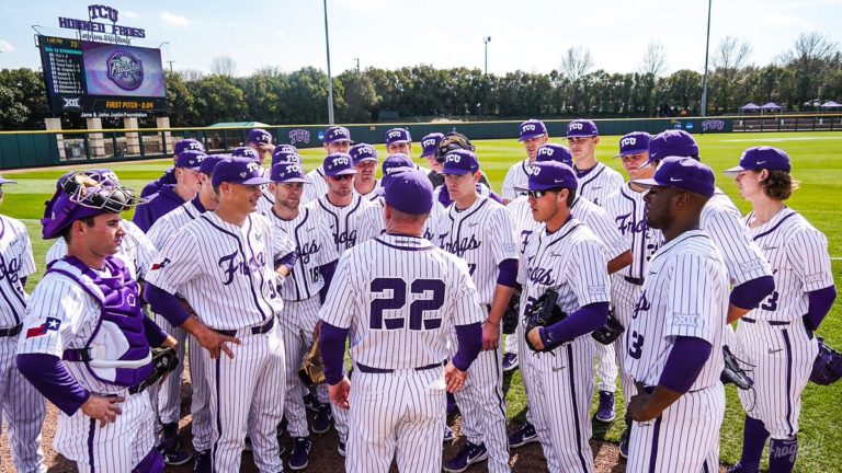 Baseball players hope to compete during summer | TCU 360